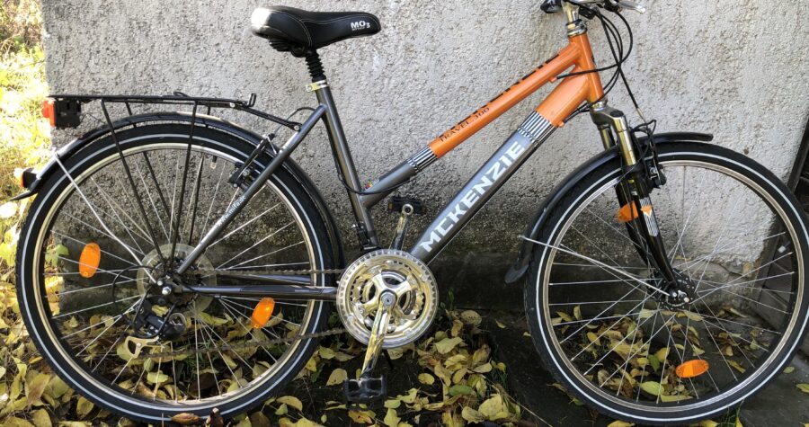 MC Kenzie női trekking – KTM Gödöllő